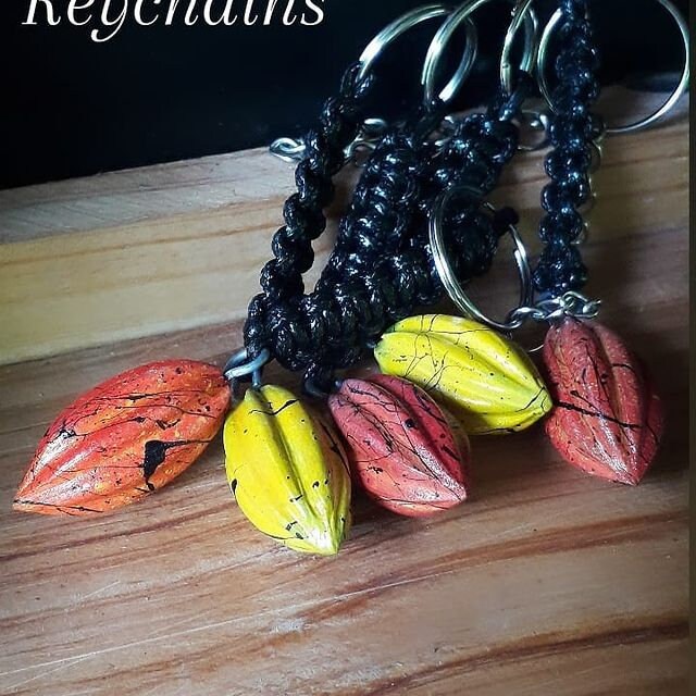 Cacao Pod Keychain - Etsy