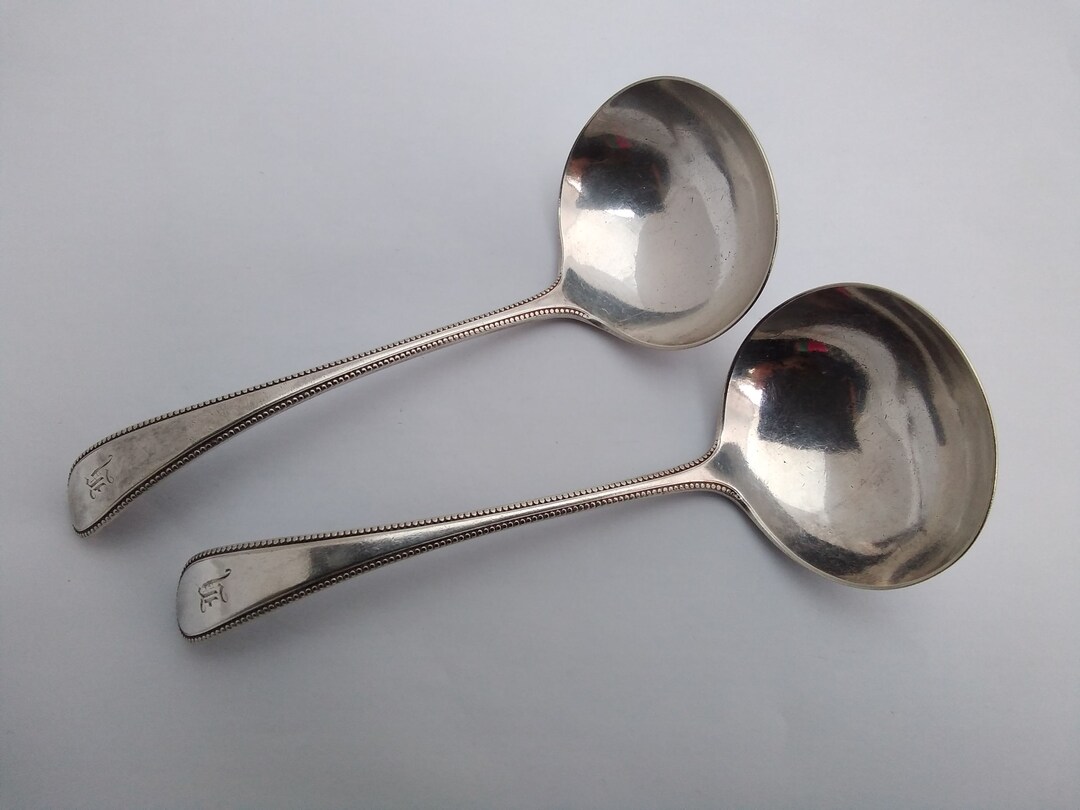 Quality Pair of Silver Plated EPNS Bead Pattern Pattern Sauce Ladles ...