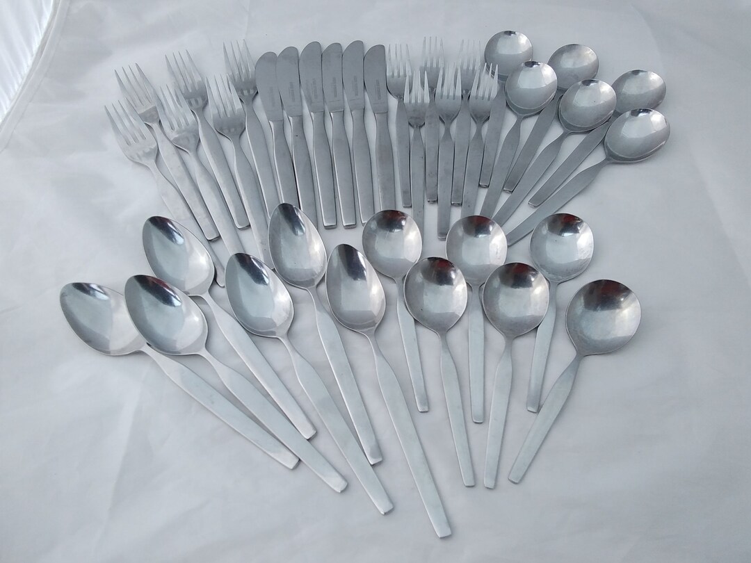 Vintage 36 Piece Viners Stainless Steel Profile Pattern Dinner Cutlery ...