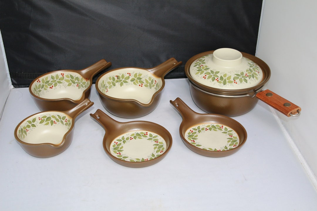 Vintage Figgjo Flint Flameware: Brazil Decor Saucepan, Gravy Boat ...
