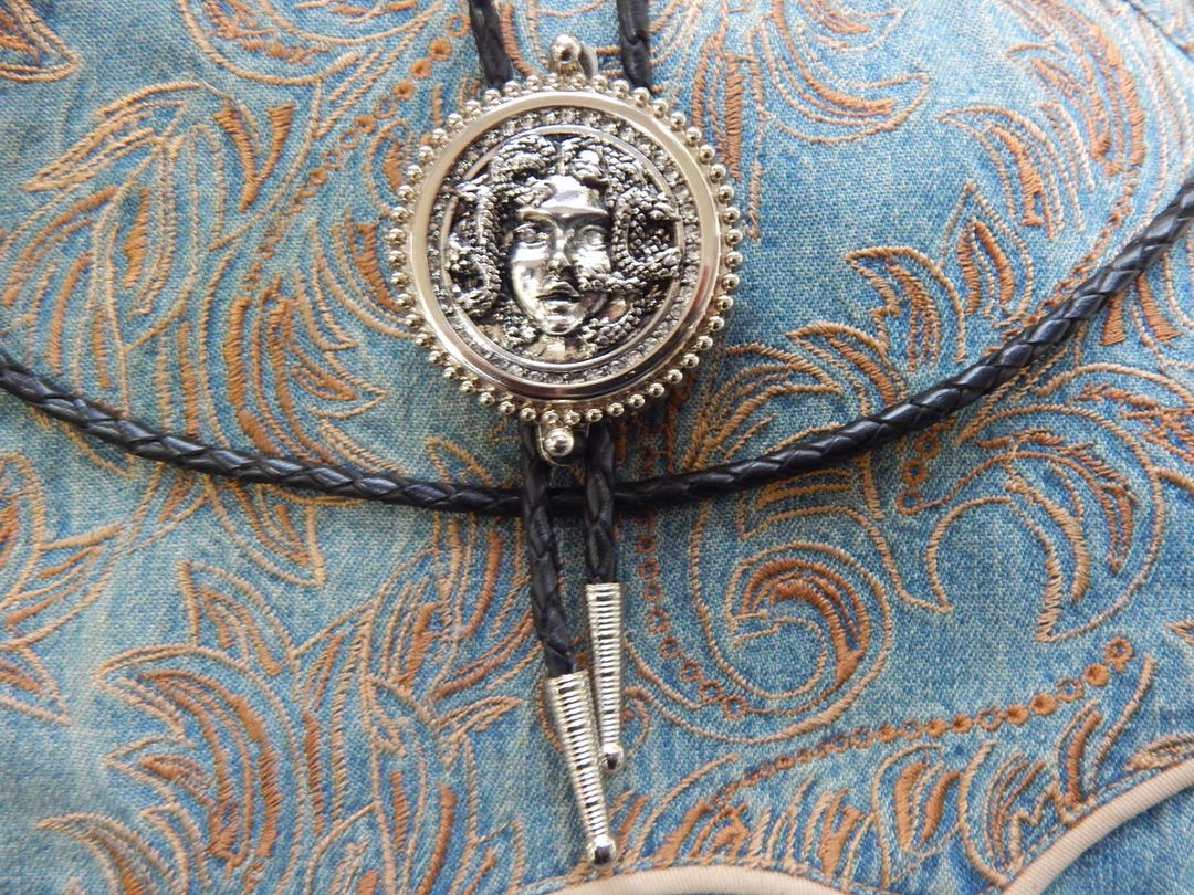 New Medusa Greek Mythology Snakes Bolo Bootlace Tie Silver Coloured ...