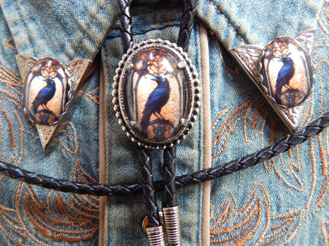 Raven Bolo Tie & Collar Tips Set Silver Coloured Metal Gothic Wedding ...