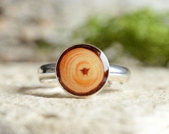 Wood ring | Etsy