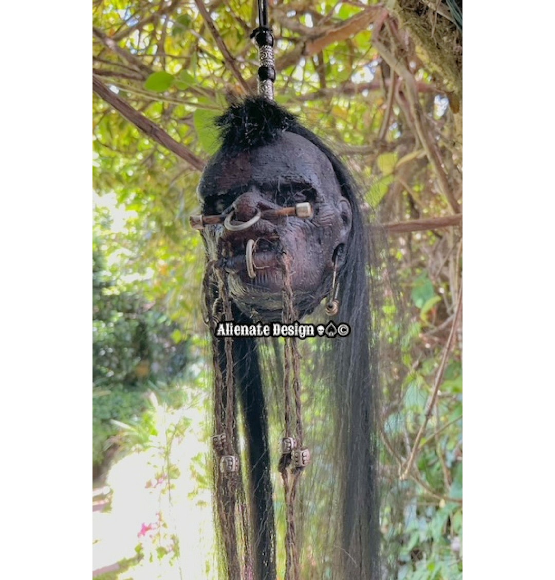 SMALL SHRUNKEN HEAD Hanger Tsantsa Jivaro Headhunter Skull Prop Replica Horror Voodoo Tiki Hot ...