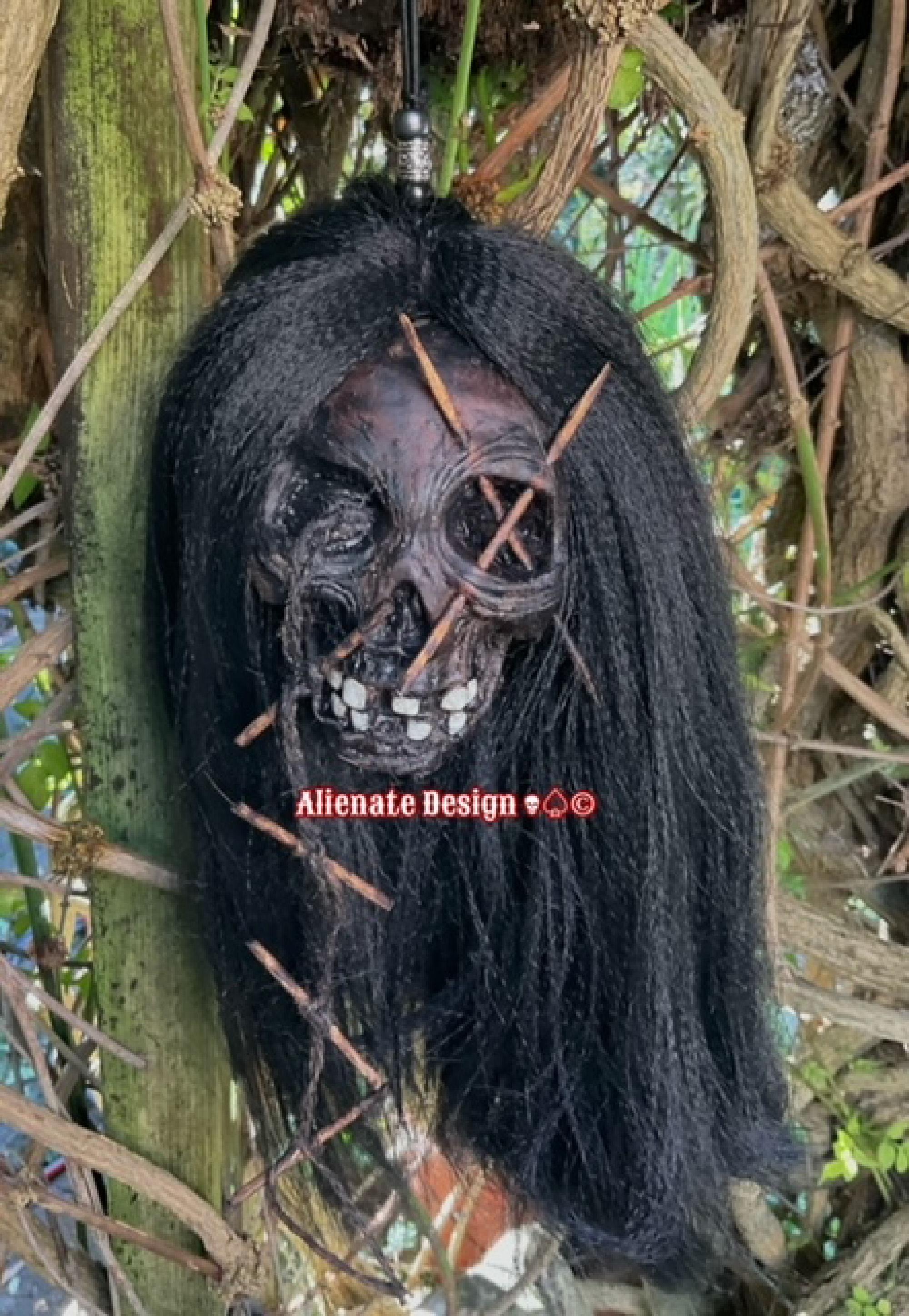 SHRUNKEN HEAD ZOMBIE Tsantsa Skull Jivaro Headhunter Trophy Skull ...