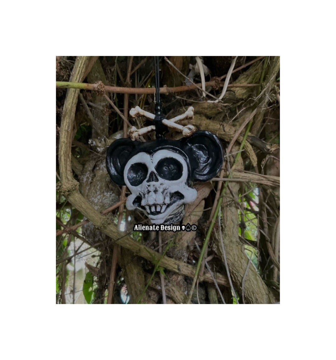 SHRUNKEN HEAD ZOMBIE Mouse Skull Rear View Mirror Hanger Steamboat ...