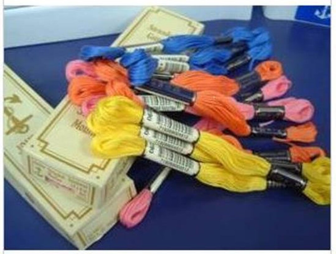 ANCHOR Threads Genuine Made in Hungary Not Asia. Pick Your Own Colours ...