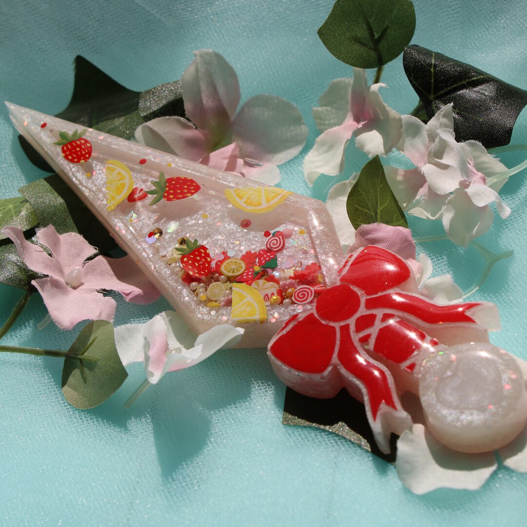 Strawberry Lemonade Cosplay Prop Kunai - Etsy