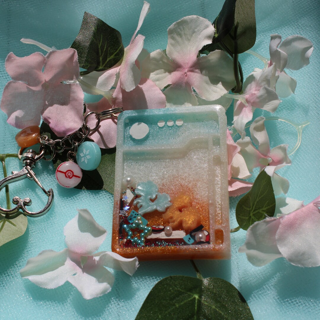 Fire and Ice Fox Reader Resin Shaker Keychain - Blue Top - Etsy