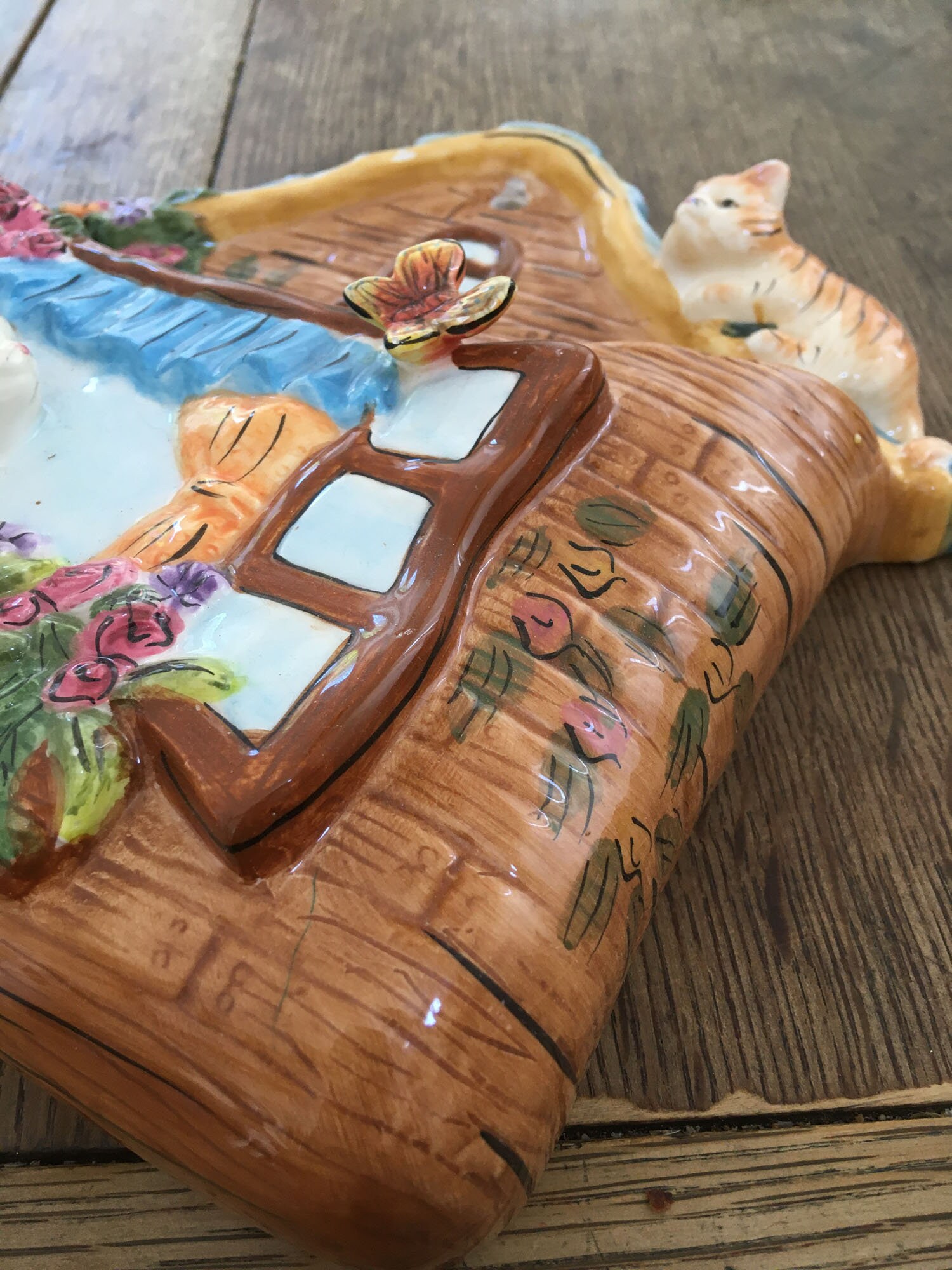 Ceramic Letter Holder Wall Decor - Etsy.de