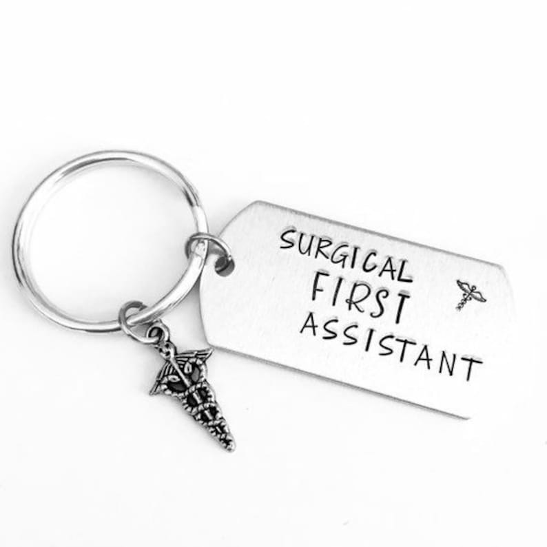Surgical first assistant - genesistyred