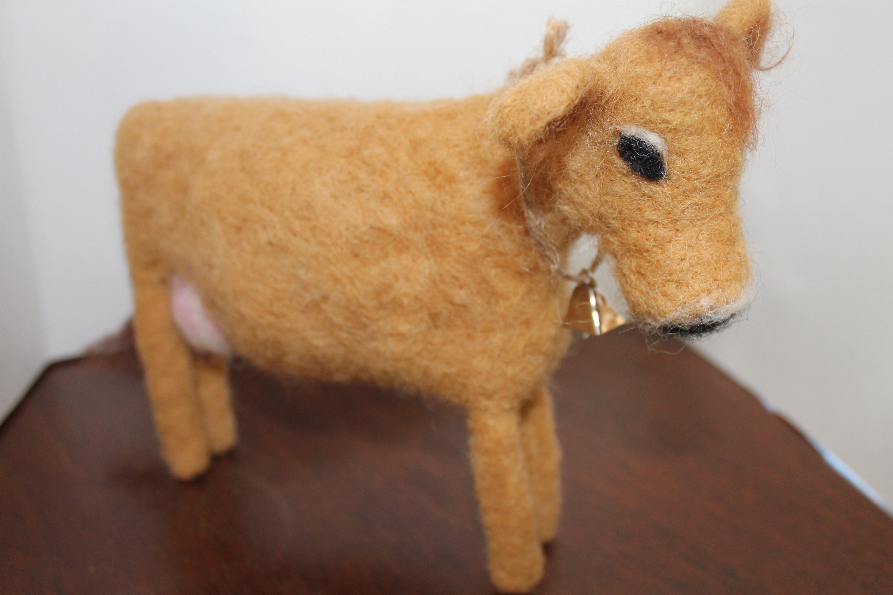 Needle-felted Country Cow/animal, Fiber-sculpted Cow Barn Farm Animal ...