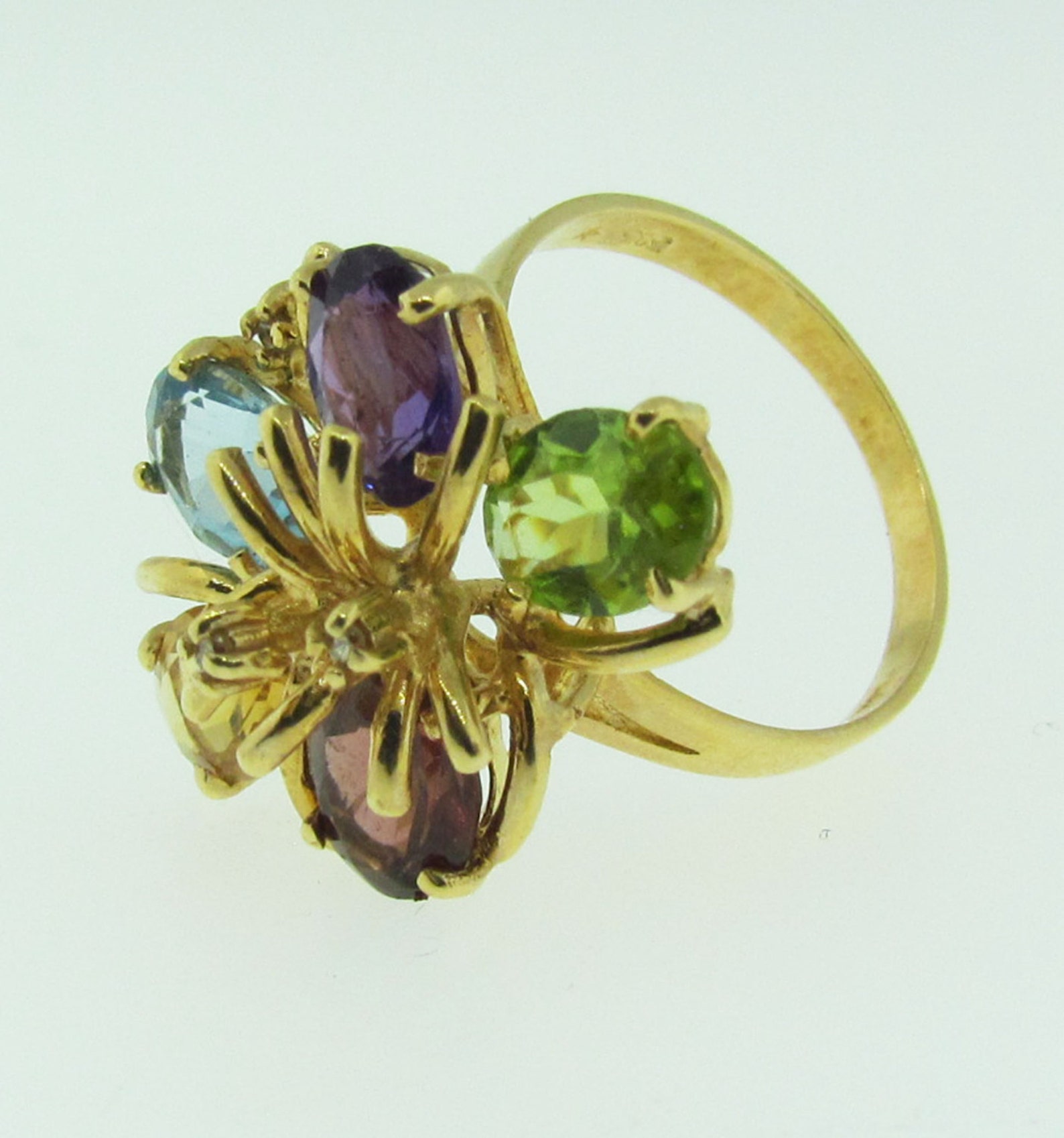 Vintage Multi Color Stone Ring. - Etsy