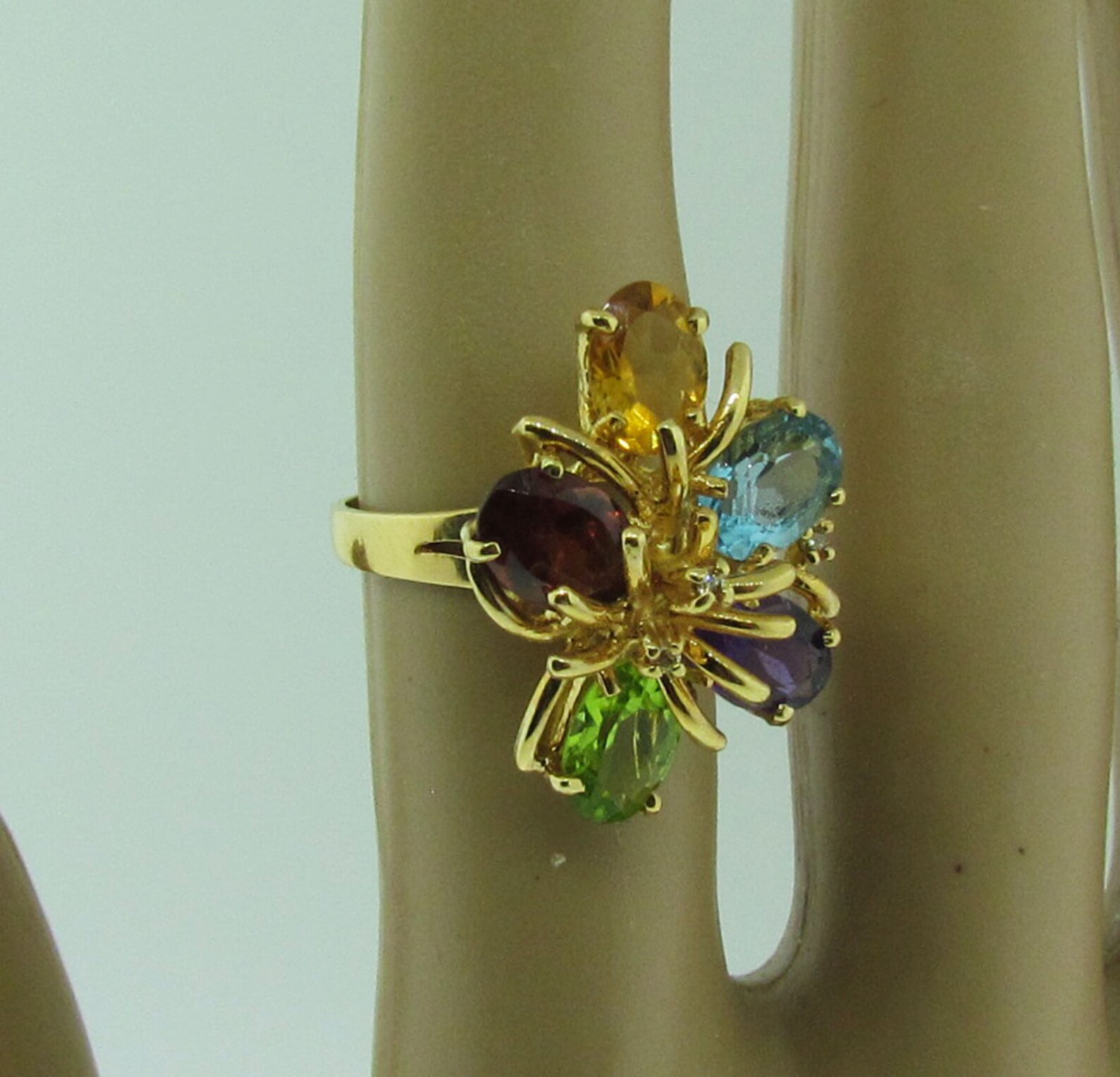 Vintage Multi Color Stone Ring. - Etsy