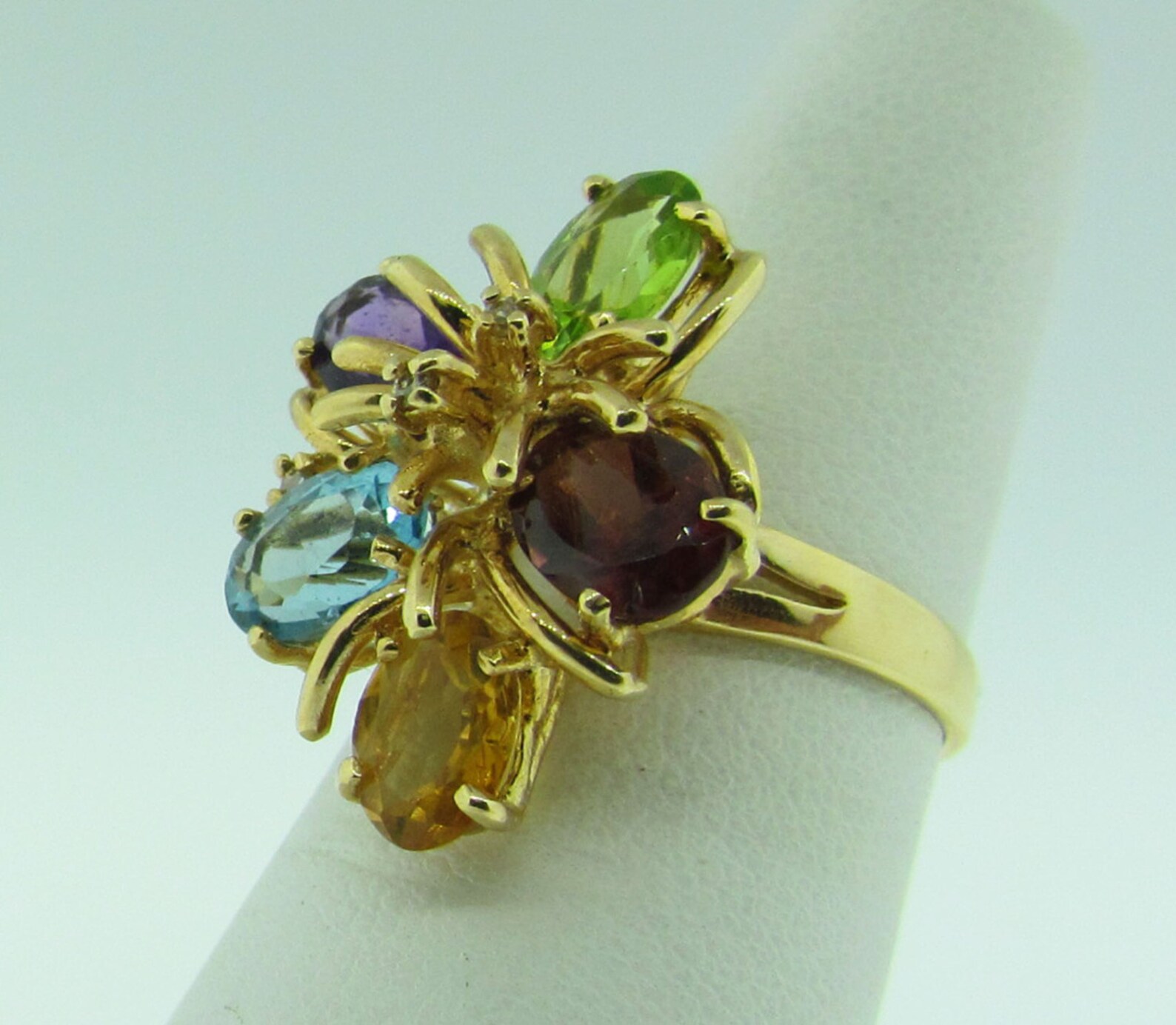 Vintage Multi Color Stone Ring. - Etsy