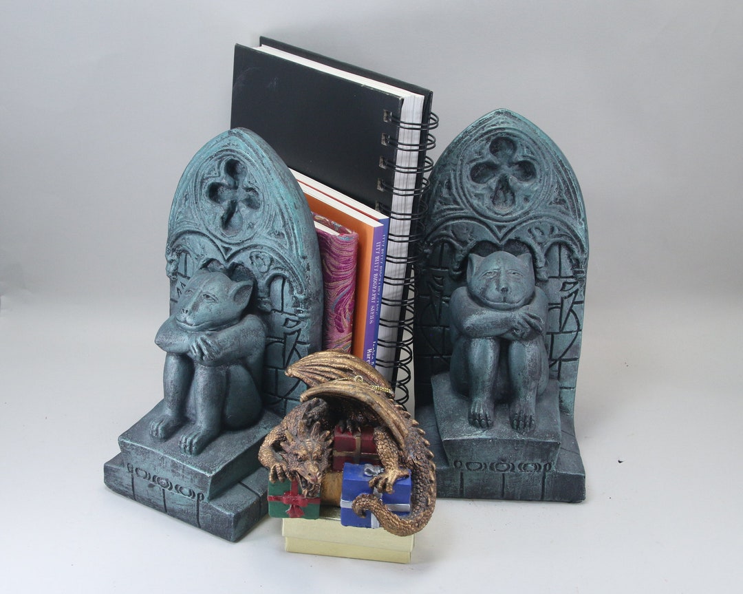 Vintage Gothic Gargoyle Sculptural Bookends Medieval Notre - Etsy