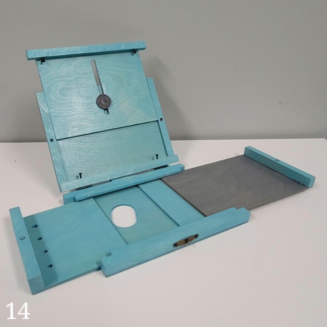 Compact Handmade Pochade Box for Plein Air Painting - " the Ranger ...