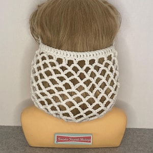 Handmade Crochet Half Snood in White - Etsy