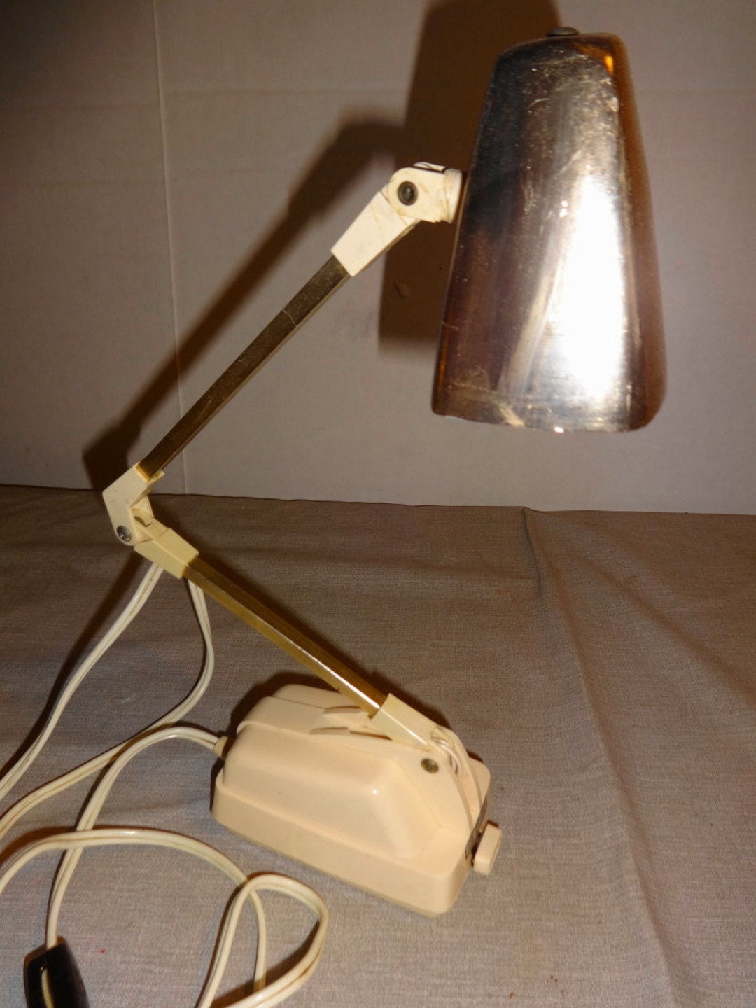 Vintage 1960s High Intensity Lamp. Works Great - Etsy