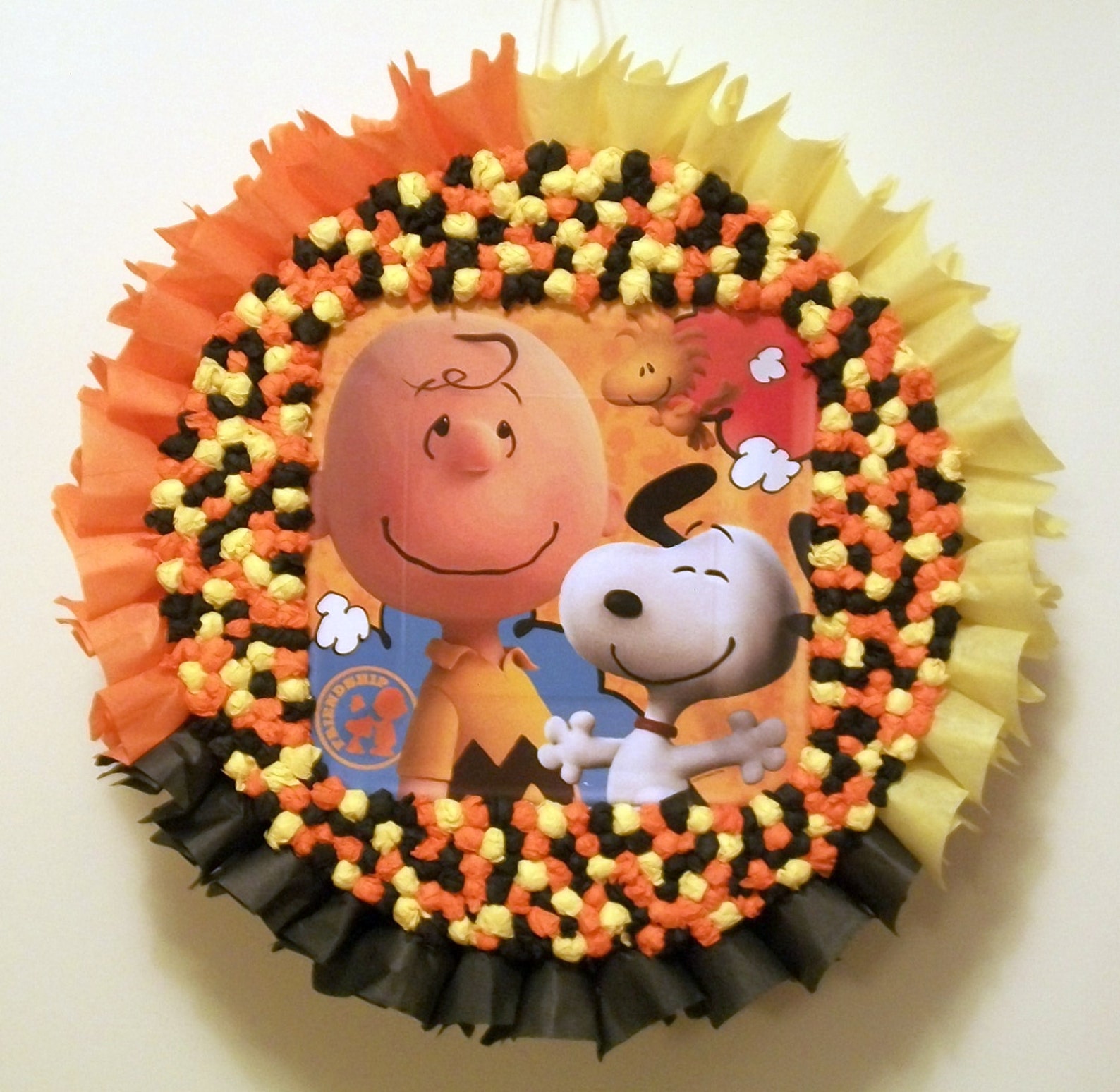 Peanuts Charlie Brown and Snoopy Pull String or Hit Pinata - Etsy