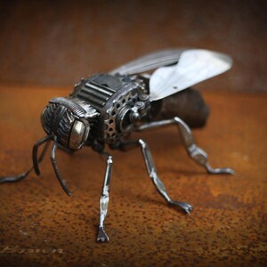 Honey Bee, Scrap Metal Sculpture - Etsy