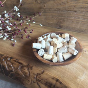 Small Cork Stoppers: Mini Corks for Bottles, Crafts, and DIY Projects ...