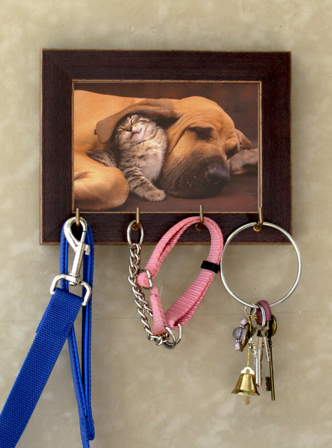 Wooden Leash Holder, Family Photo Keyholder Frame , Pet Leash Holder ...