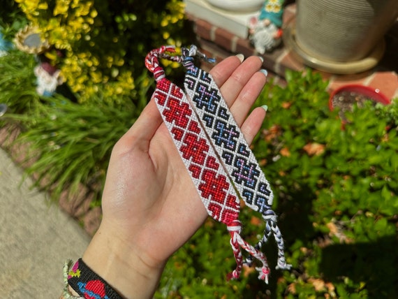 Handmade bracelet with thread store