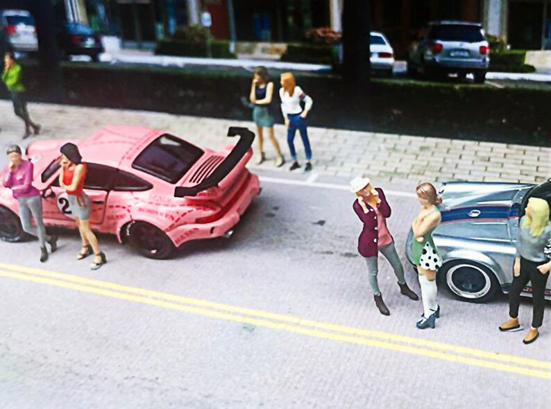 1/64 Model Miniature Figure City Scene Thinking Girl Lady - Etsy