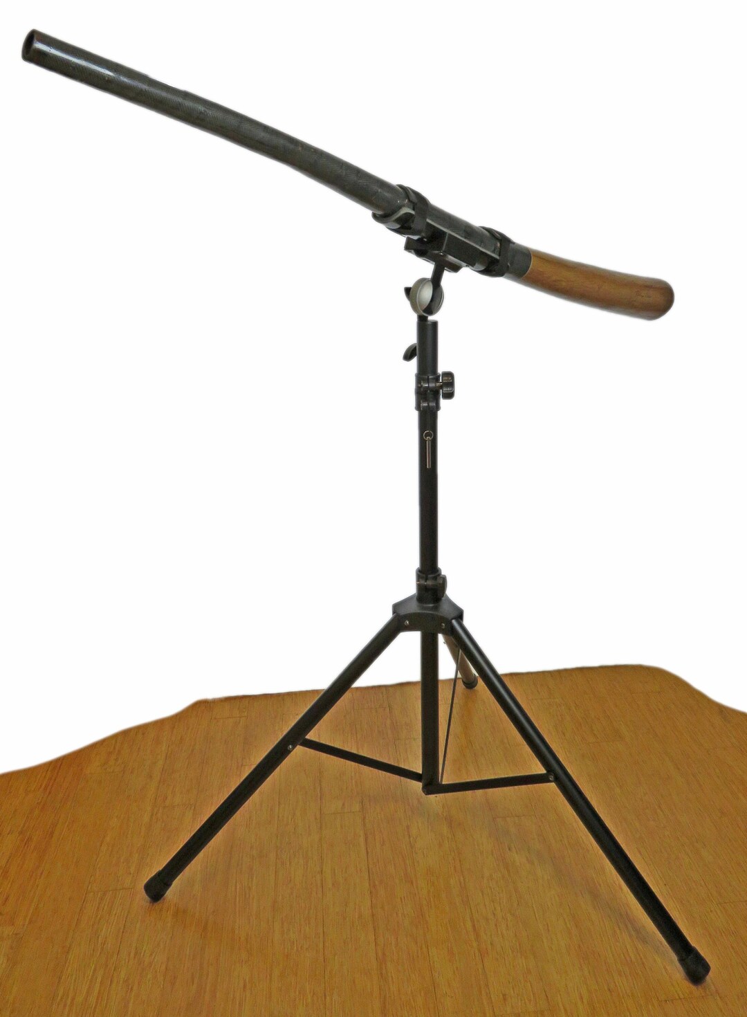 Didgeridoo Hands-free Floor Stands - the Easier Way to Play Your Didge ...