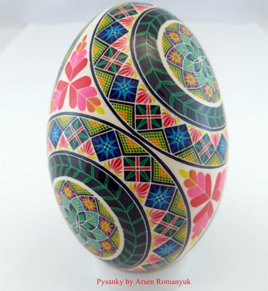 Easter Eggs. Ukrainian Pysanky Egg Decor. Easter Gift. Hand Painted ...
