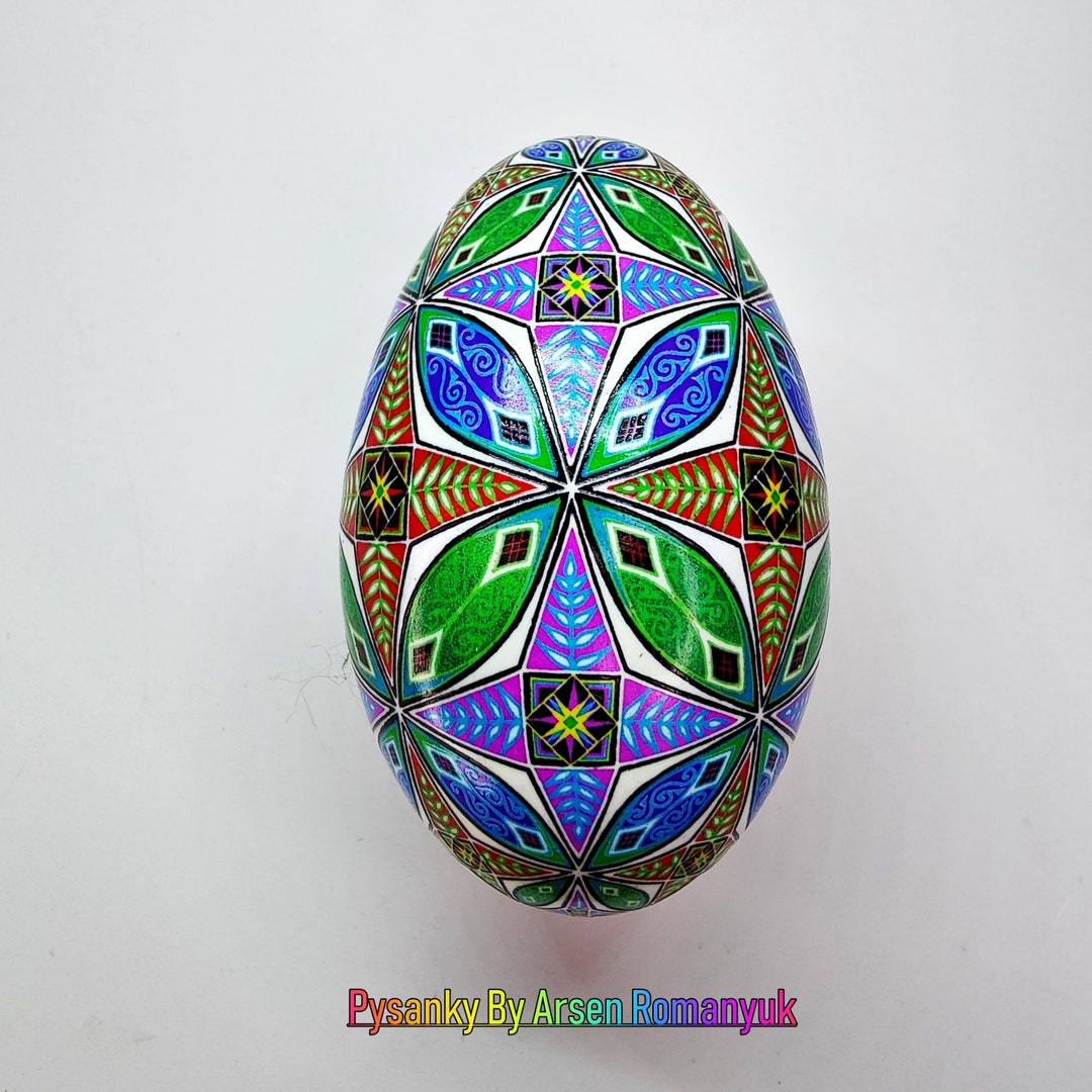 Pysanky Eggs. Ukrainian Pysanka Easter Eggs. Hand Painted Goose Egg ...