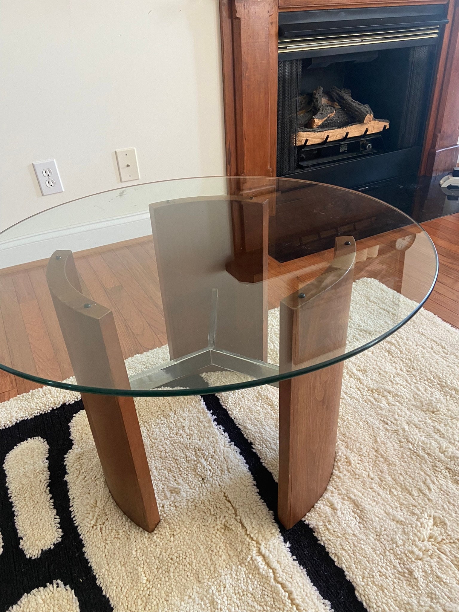 Mid Century Modern Round Radius End Table by Vladimir Kagan Walnut ...