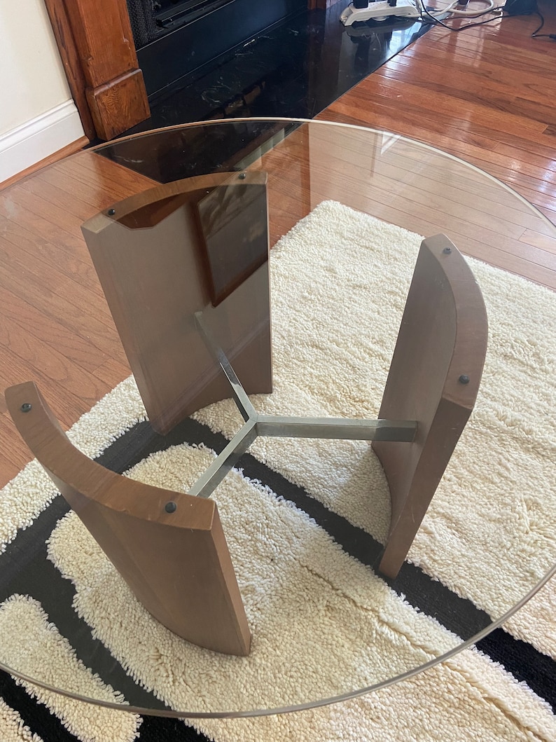 Mid Century Modern Round Radius End Table by Vladimir Kagan Walnut ...