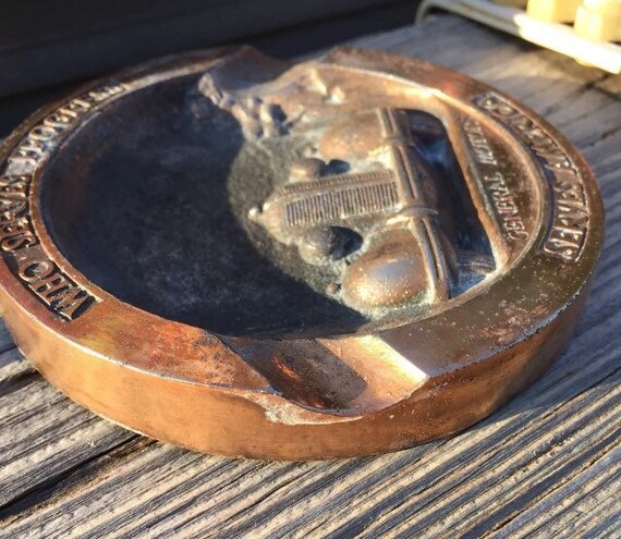 SALE - 1930's General Motors Vintage Ashtray "Who Ser… - Gem