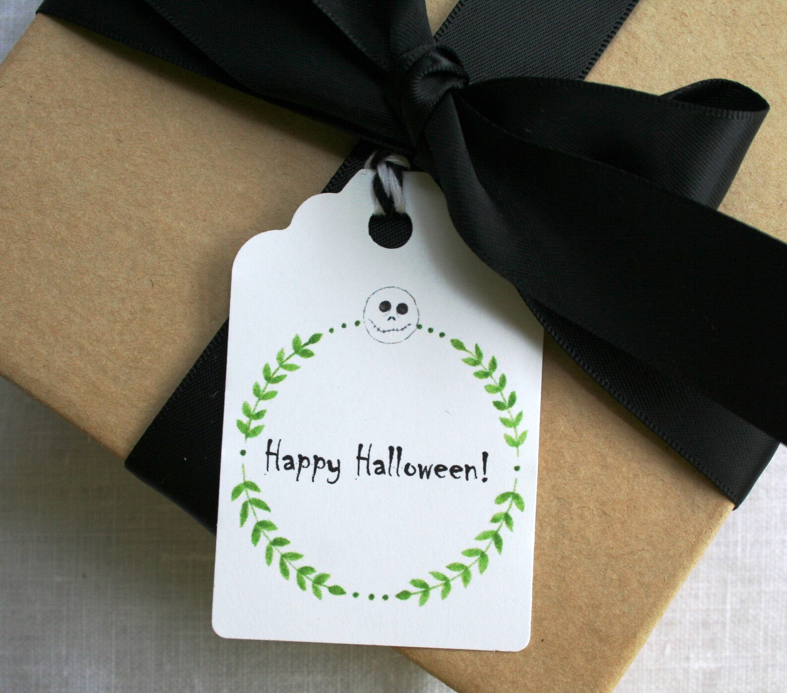 Halloween Tags, Happy Halloween, Bat Tags, Pumpkin Tags, Skeleton Tags ...