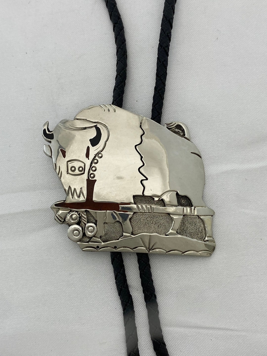 Standing Buffalo / Canupa Silver Bolo Tie - Handmade Native American ...