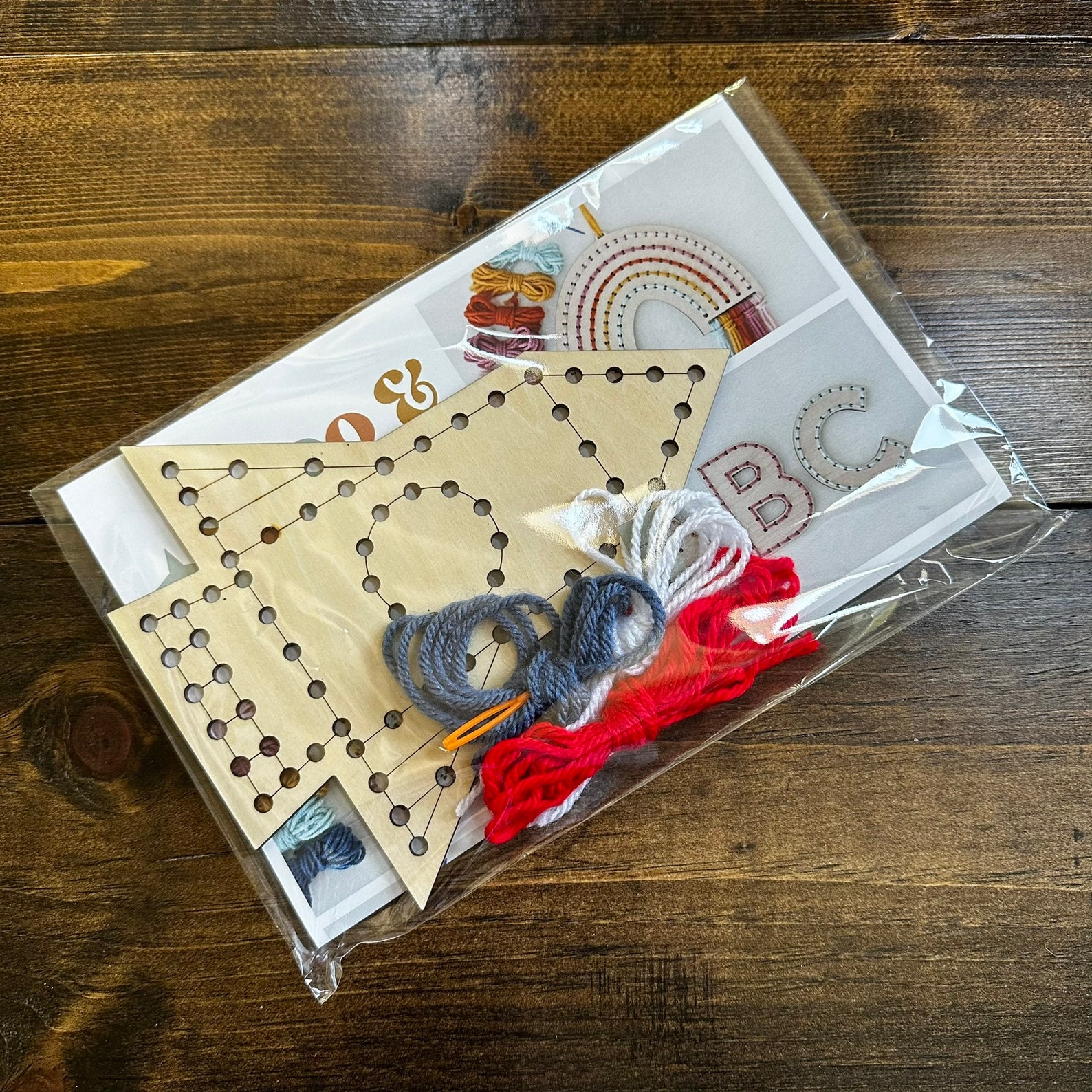 Montessori Craft Kit for Kids: DIY Sewing Yarn Threading Project - Etsy