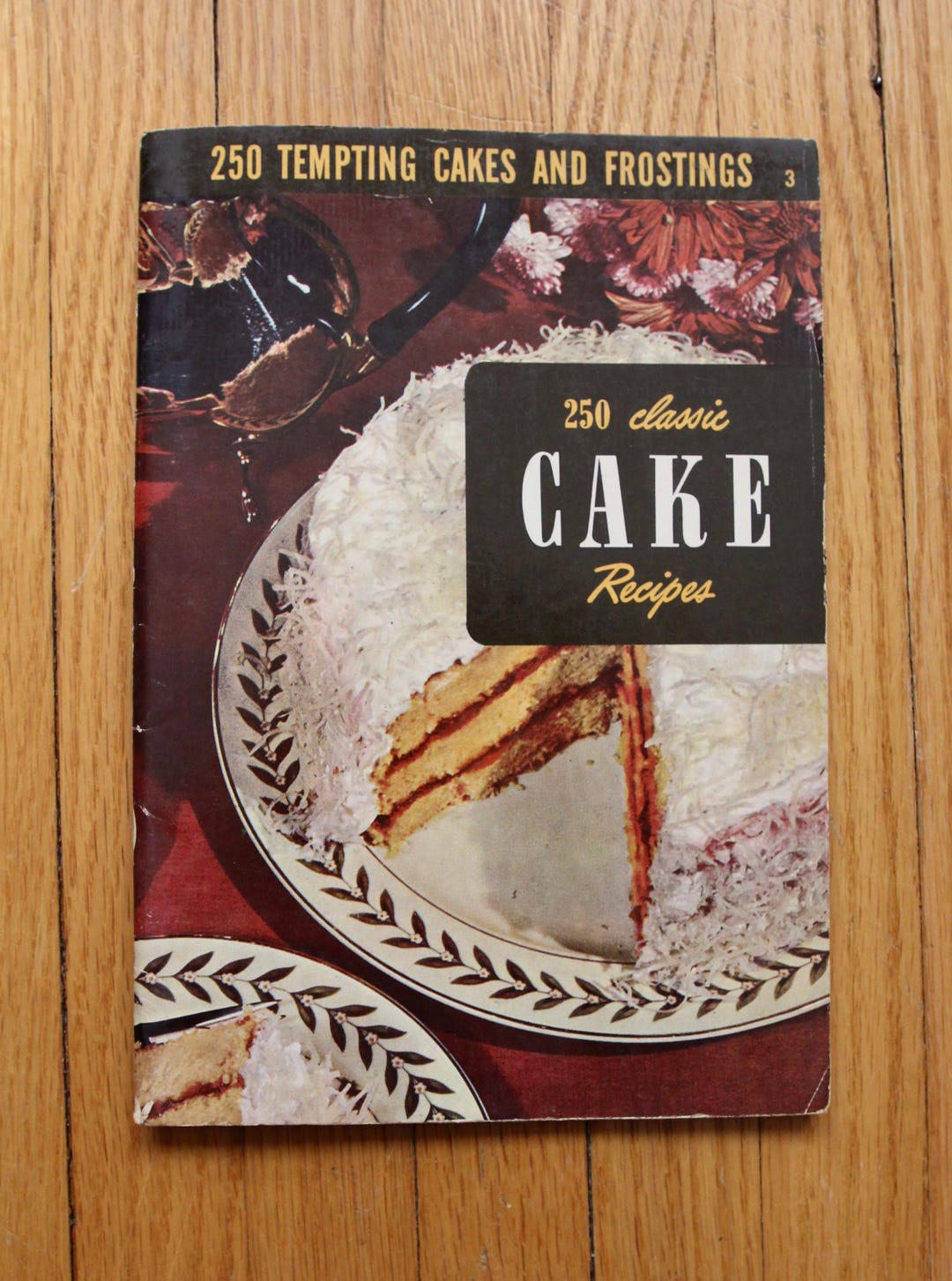 Vintage Cookery Booklet - 250 Classic Cake Recipes - Etsy