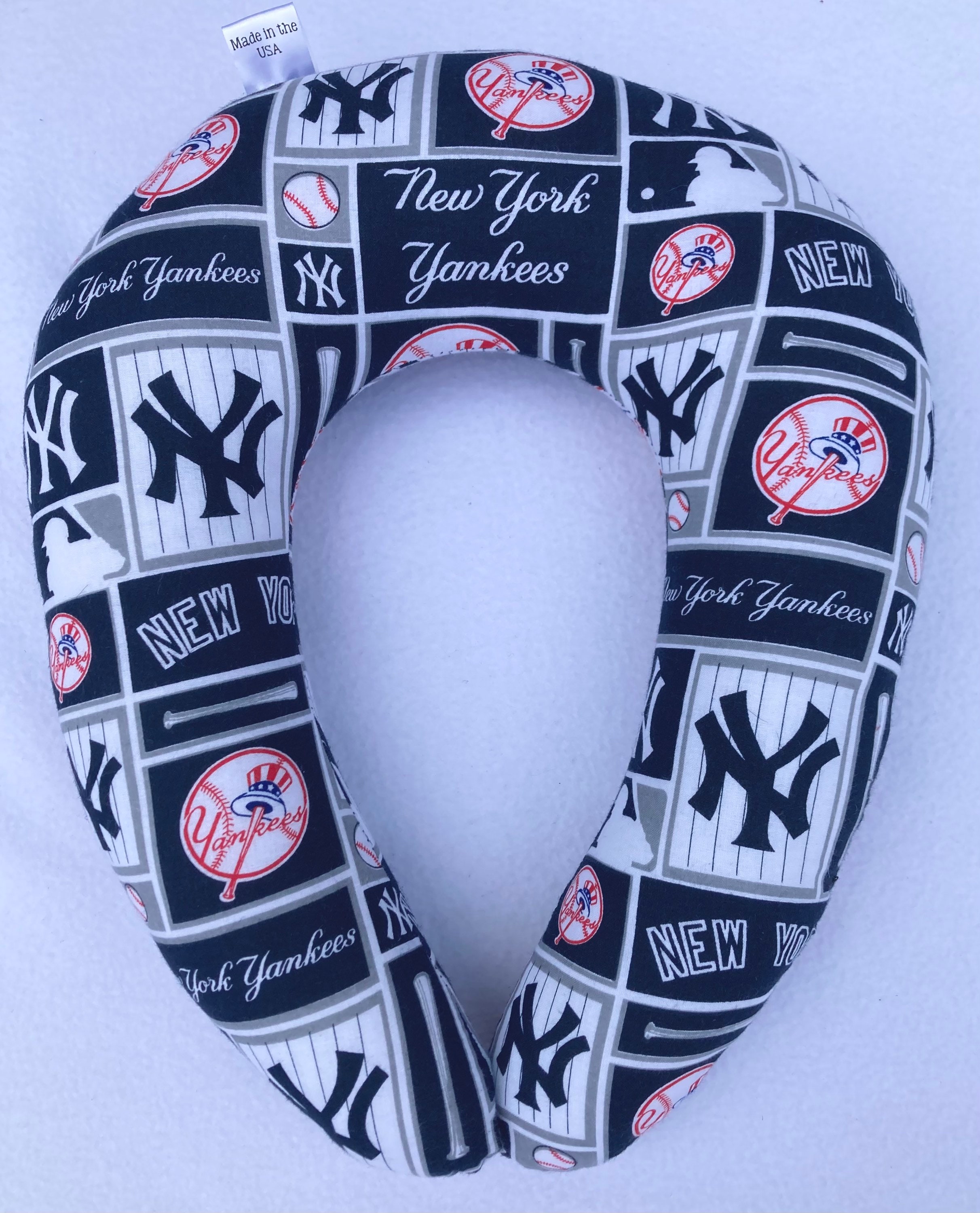 New York Yankees- Travel Pillow - Etsy