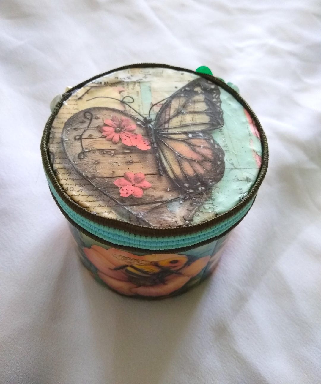 Butterfly, Bee Dragonfly Container 4 X 3.5 Inch Art Box Decoupage ...