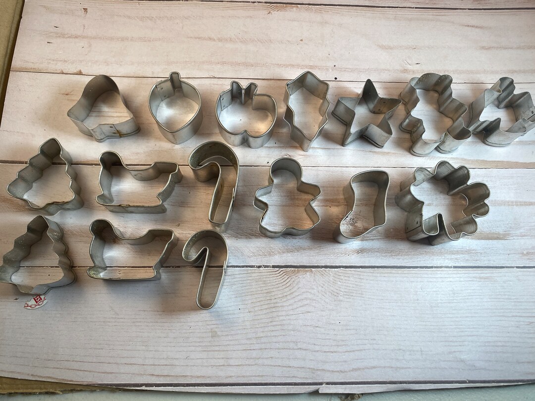 16 Small Tin Seasonal Cookie Cutters Christmas Cookie Cutter - Etsy