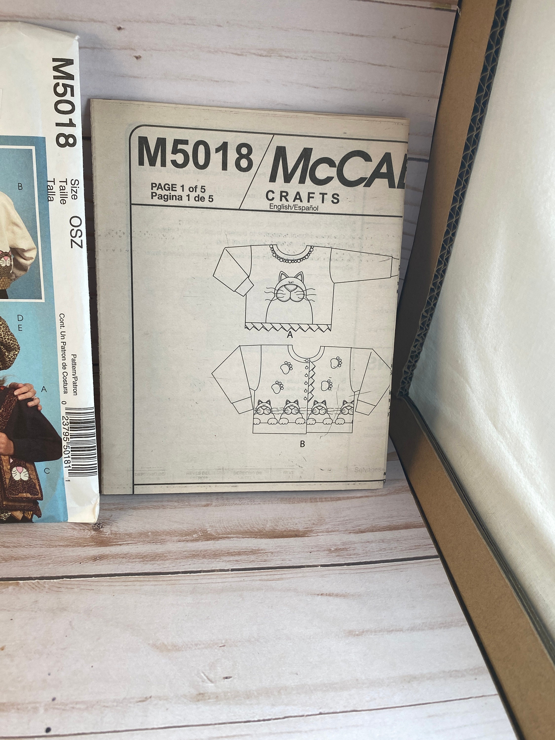 Kitty Applique Sewing Pattern: Mccall's 5018 Beret, Purse, Pin - Etsy