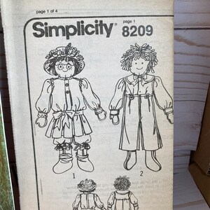Simplicity Pattern 8209, Boy and Girl, Folk Rag Dolls, and Clothing 2 ...