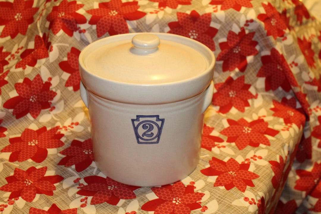 Vintage Pfaltzgraff Yorktowne Crock, Numbered Crock, Blue Crock # 2 ...