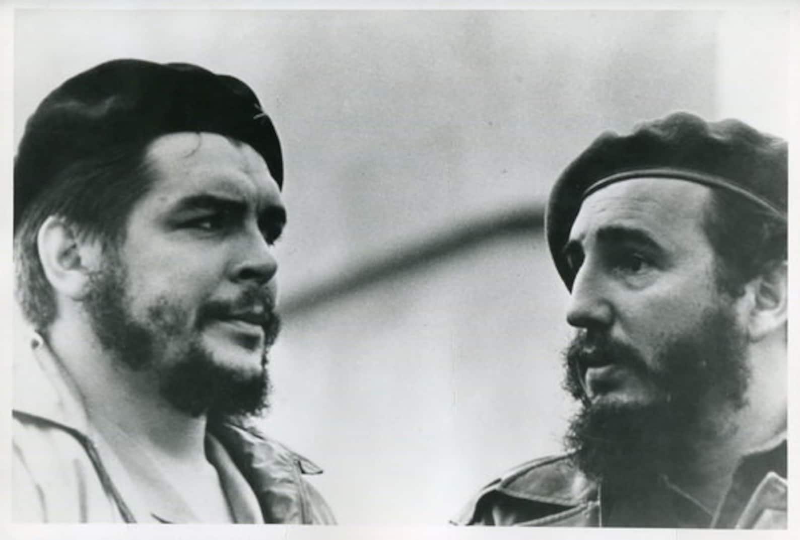 Che Guevara and Fidel Castro / poster / Osvaldo Salas | Etsy