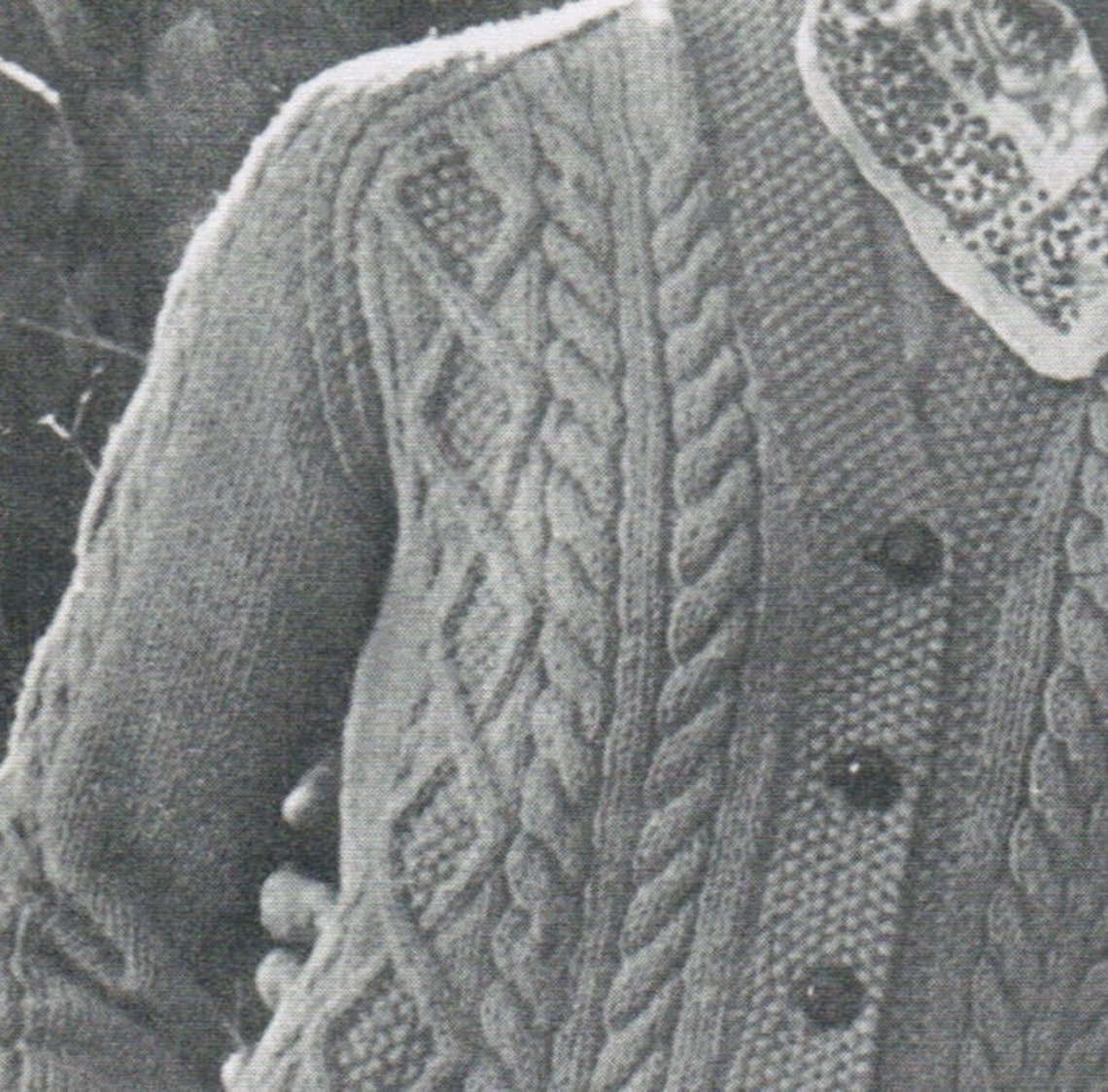 Arran Women's Cardigan Pattern Knitting PDF / Sizes 12 14 - Etsy