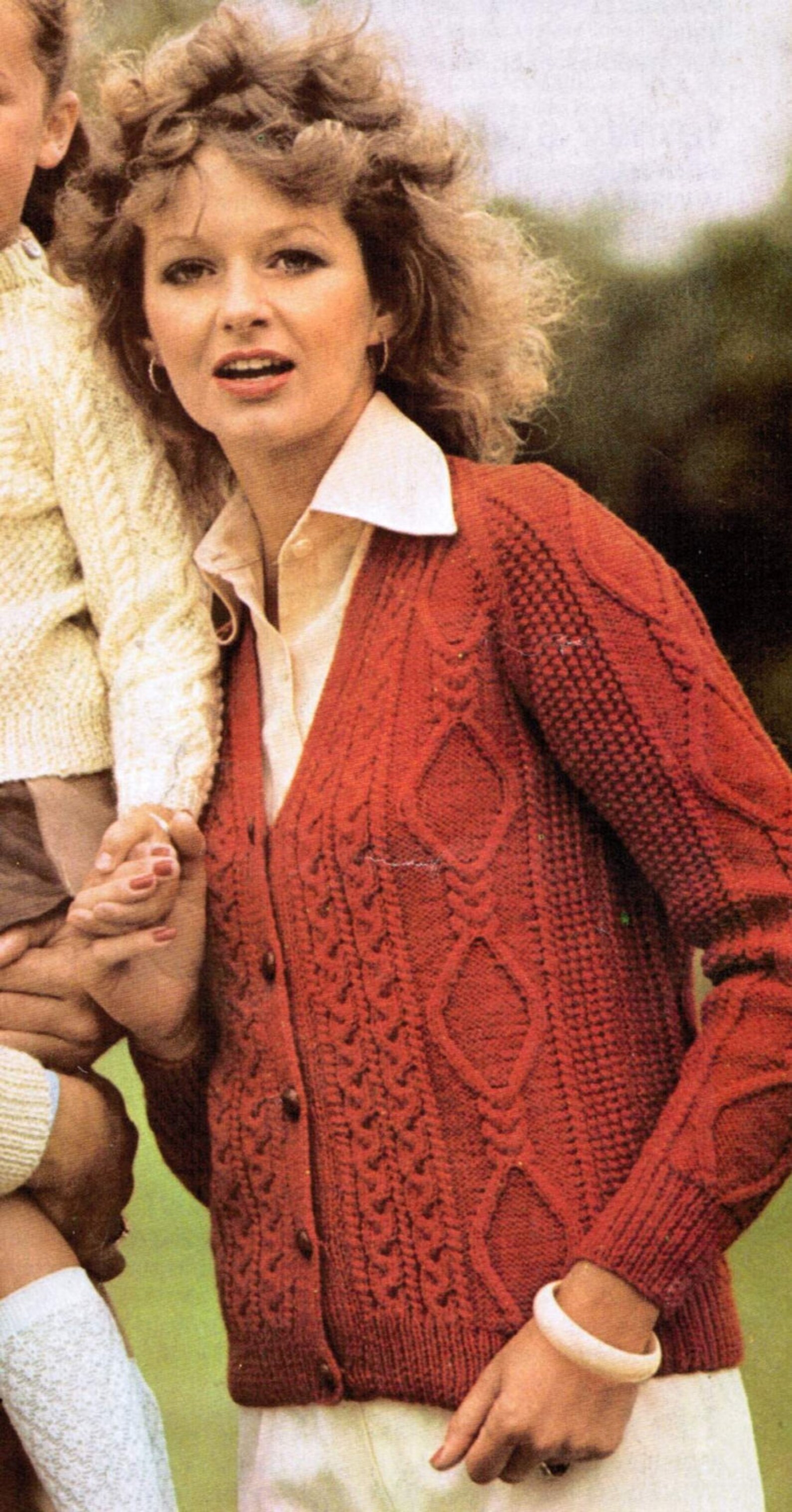 Aran Adult's V-neck Cardigan Knitting Pattern PDF / Sizes 34 to 44 ...