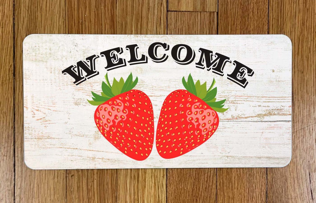 Welcome Farm Strawberries Wreath Sign - Etsy