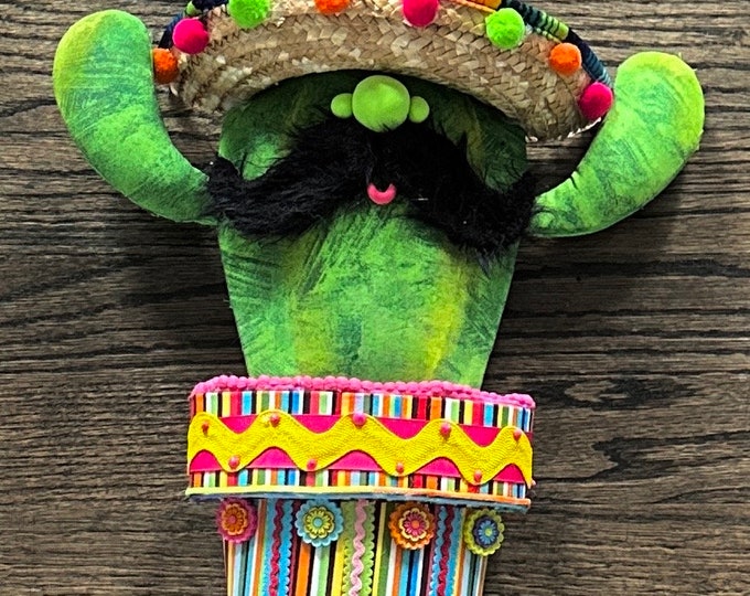 Senor Pierce Cactus Wreath Attachment - Etsy